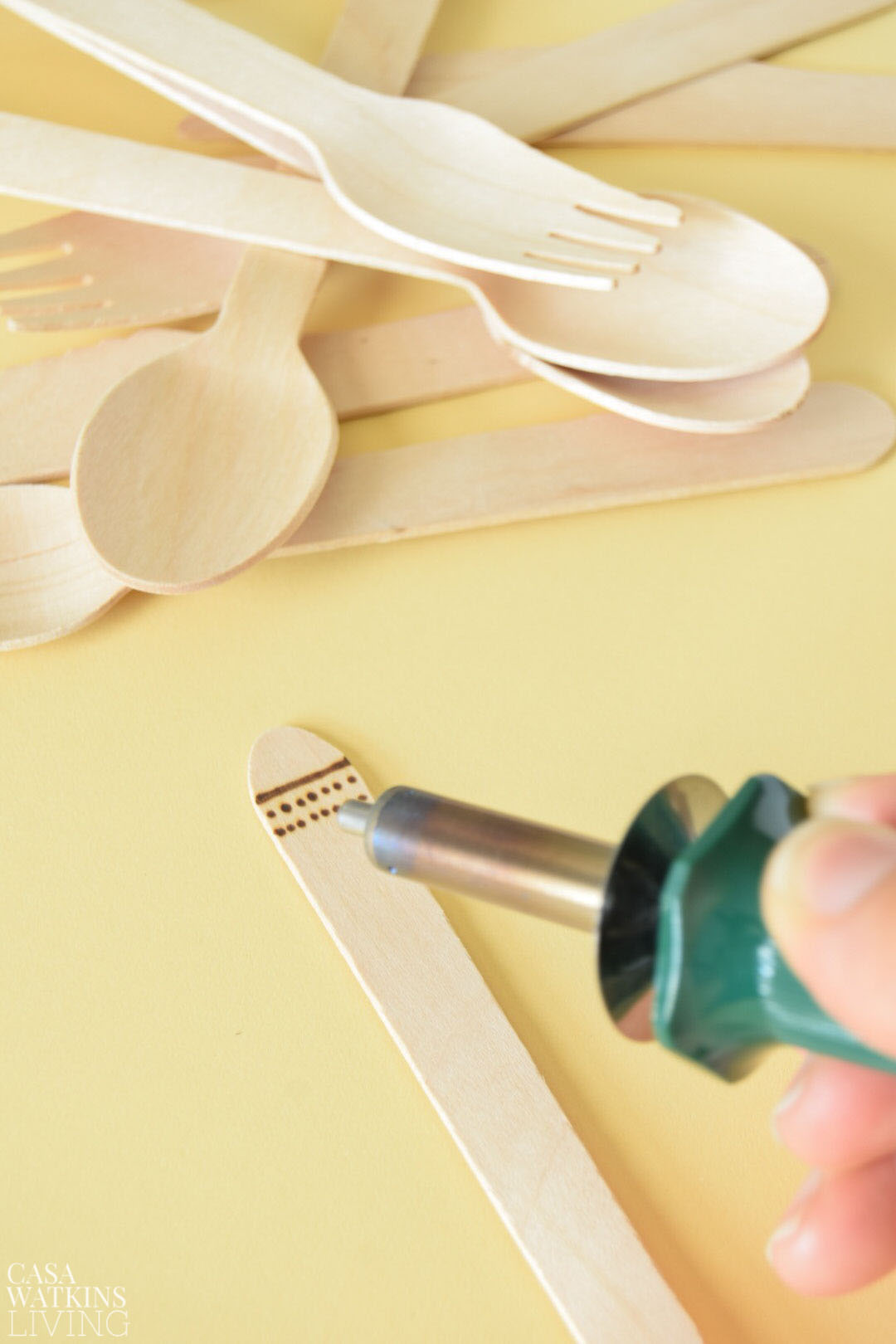 how-to-make-wood-burned-cutlery – Casa Watkins Living