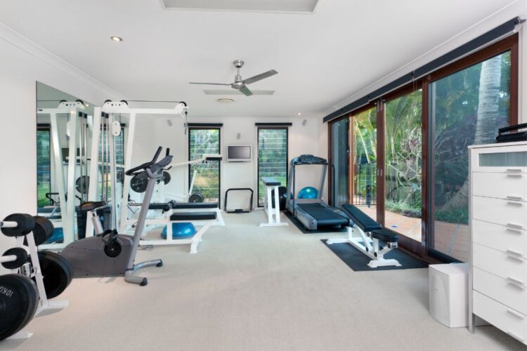 How to choose paint colors for a home gym for the best workout! - Casa ...